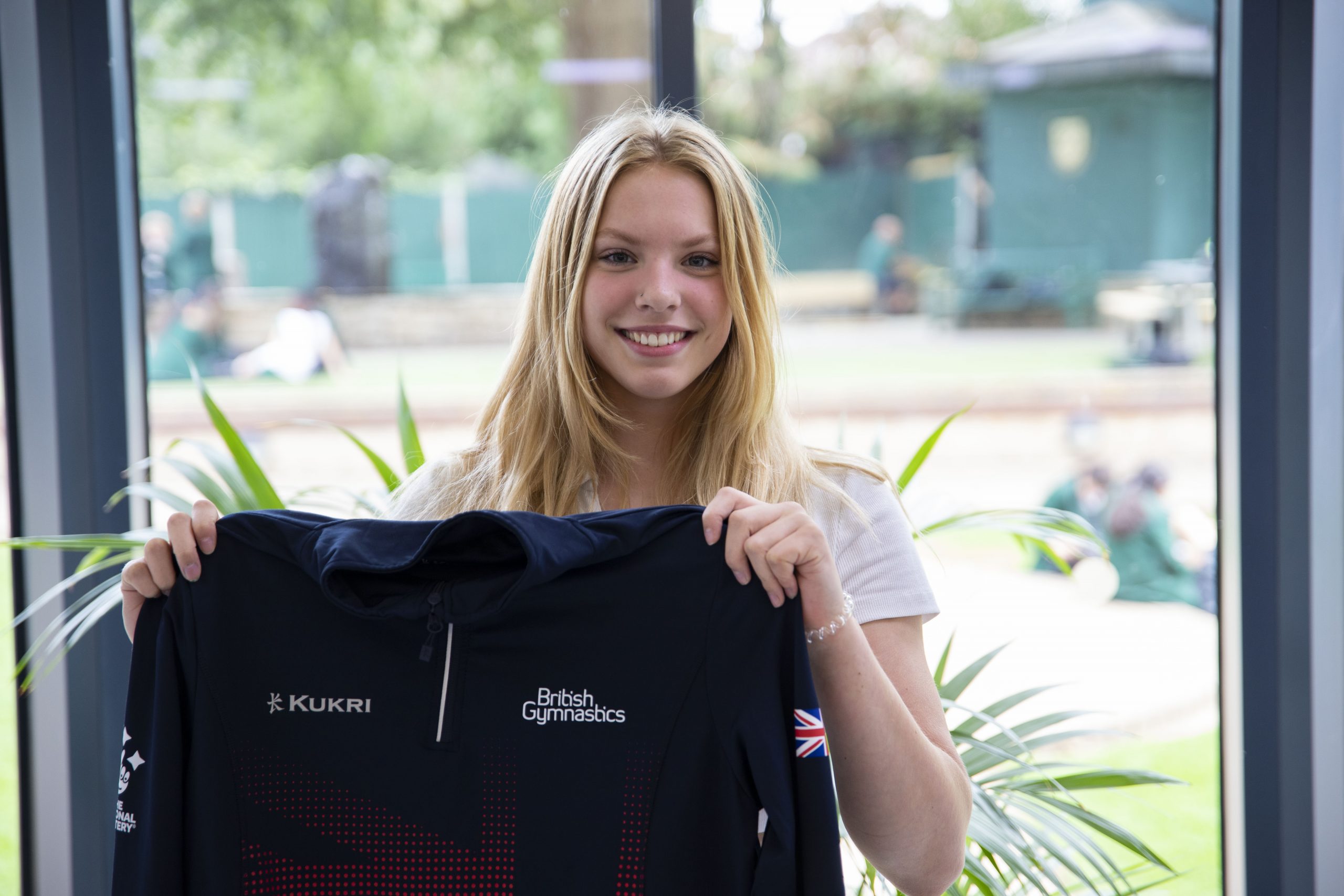 Tegan Joins the Senior GB Team in the Acrobatic European Championships ...